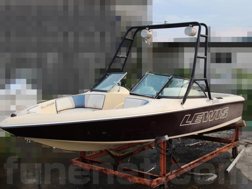 Lewis Ski Boats Outback | 船ネット